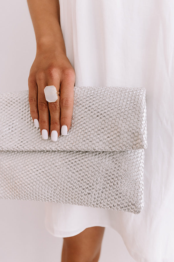 Cute As Can Be Clutch In Silver – Impressions Online Boutique