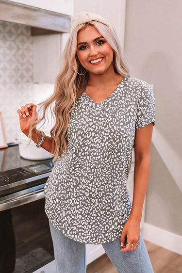 Clean Slate Leopard Top In Grey – Impressions Online Boutique