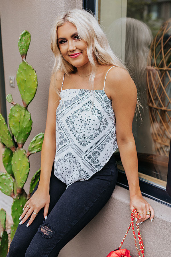High Tower Ave Paisley Top In White – Impressions Online Boutique