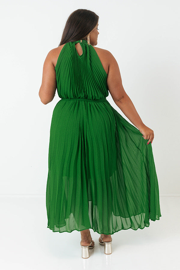 Point Of Pretty Pleated Maxi Dress In Kelly Green Curves • Impressions ...