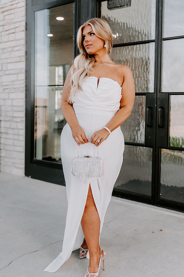 Timeless Love Maxi Curves • Impressions Online Boutique